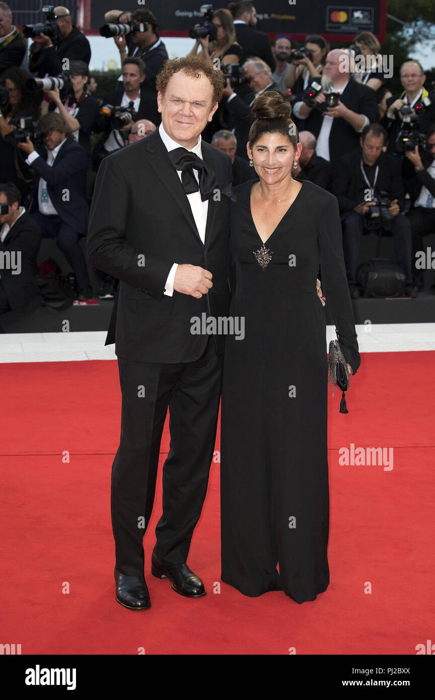 Actor john reilly wife alison hi-res stock photography and images - Alamy