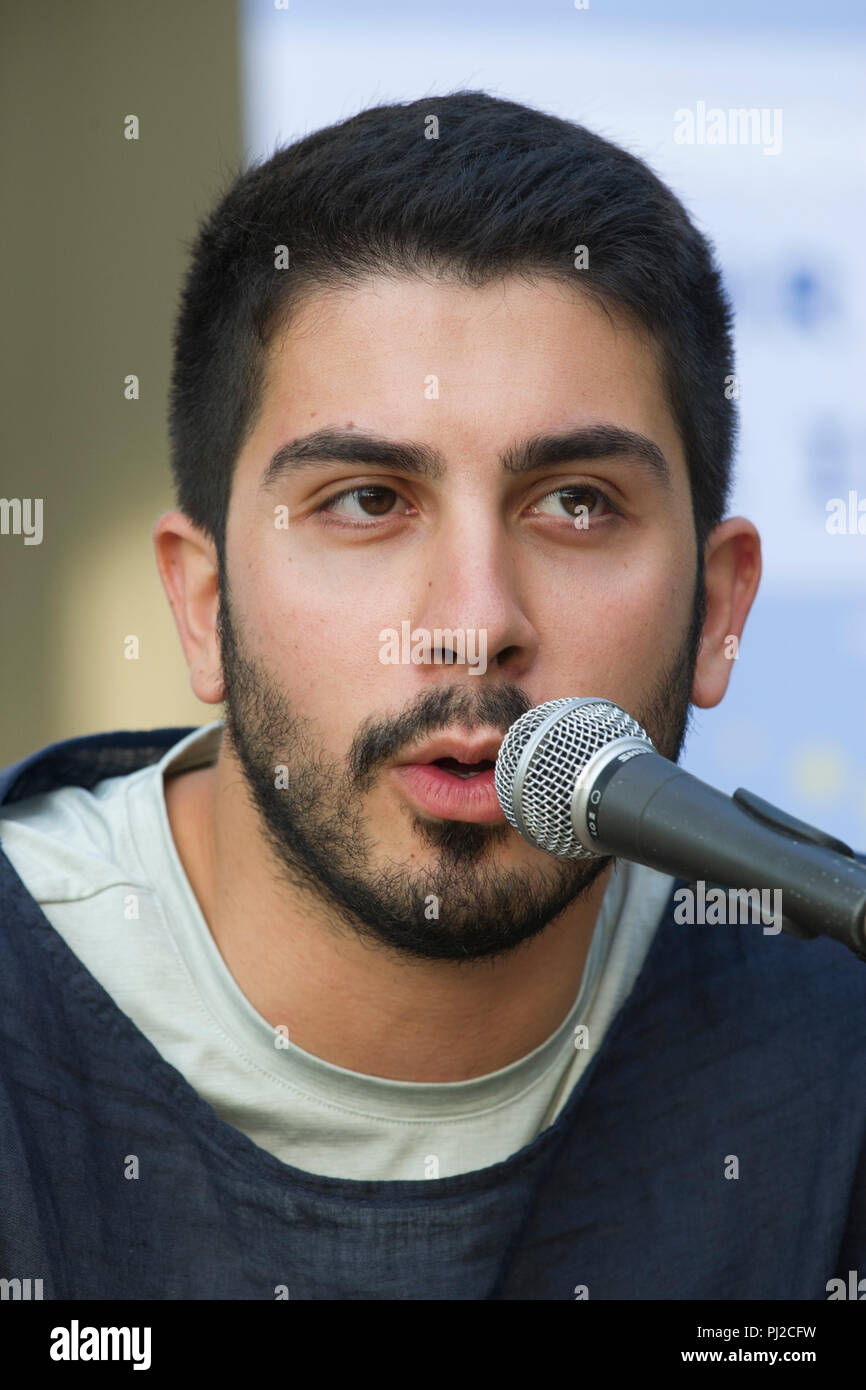 Ali can hi-res stock photography and images - Alamy