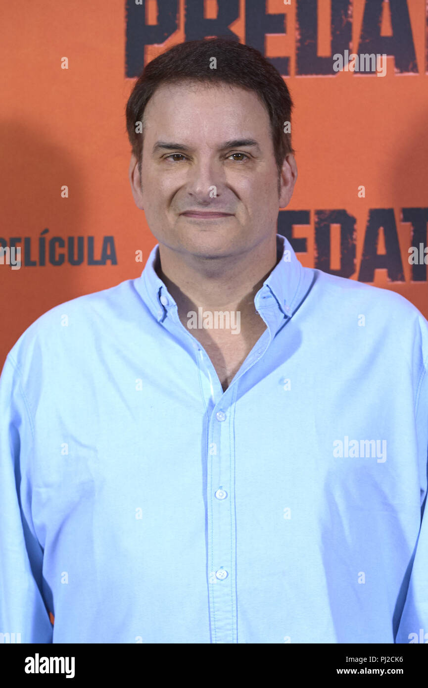 The predator 4 shane black hi-res stock photography and images - Alamy