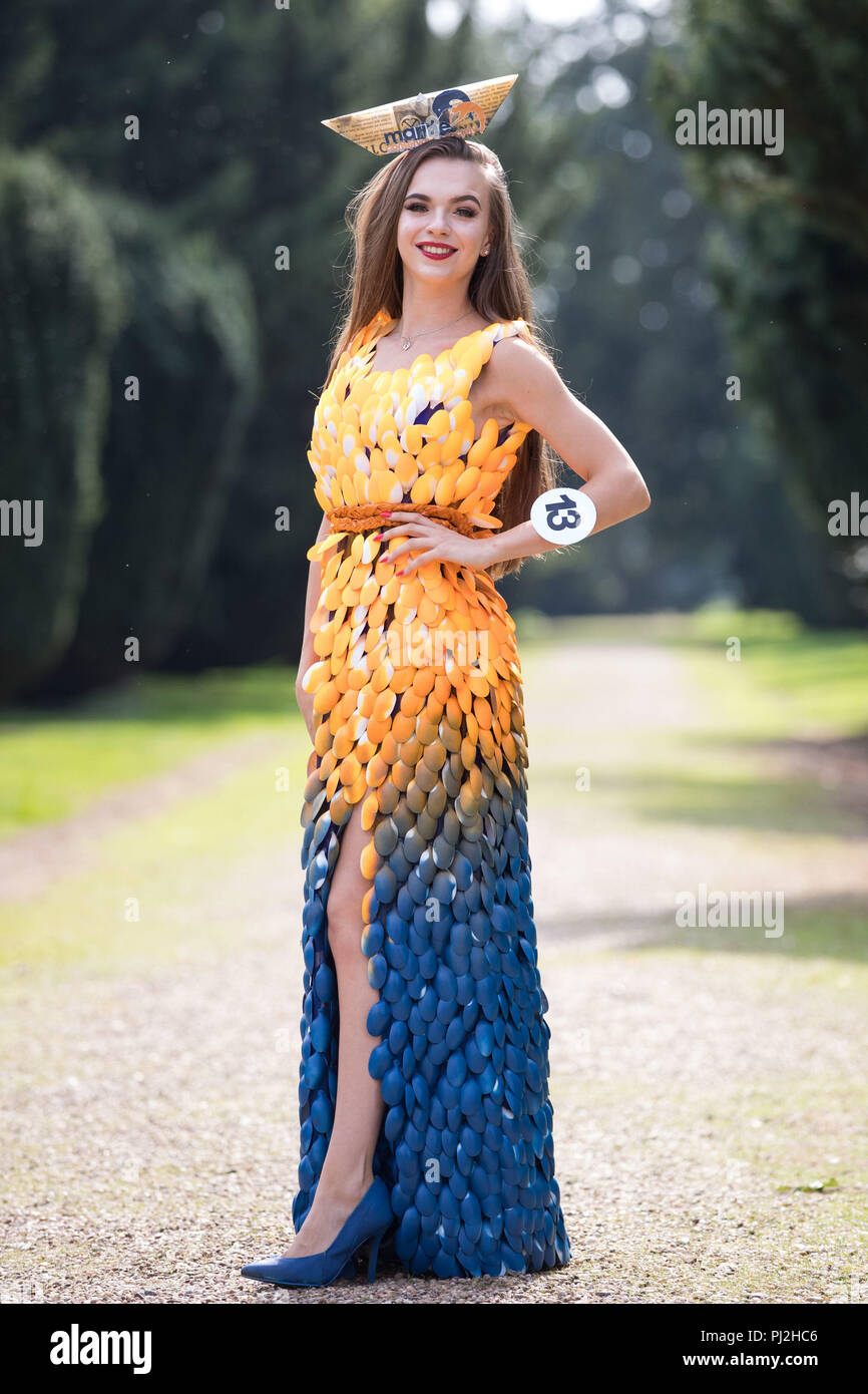 Courtney taylor hi-res stock photography and images - Alamy