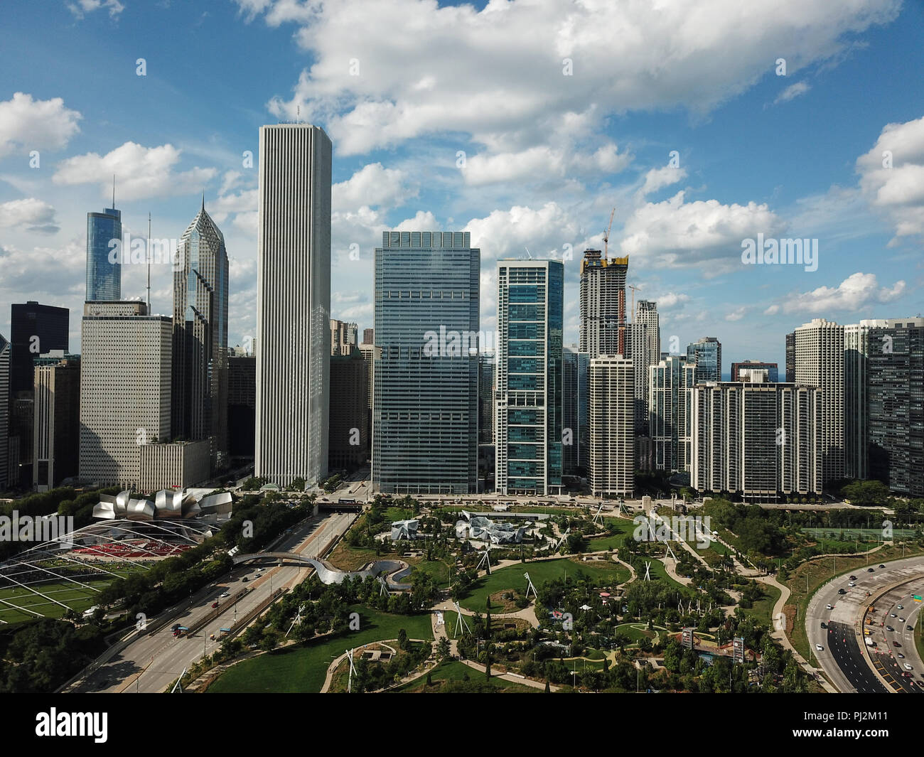 Aerial Chicago bay buildings bridge Stock Photo - Alamy