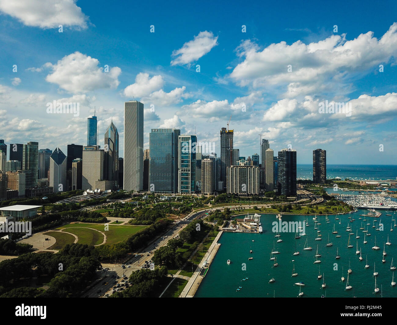 Cancun beach buildings hi-res stock photography and images - Alamy