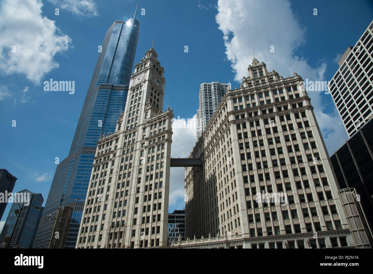 Aerial Chicago bay buildings bridge Stock Photo - Alamy