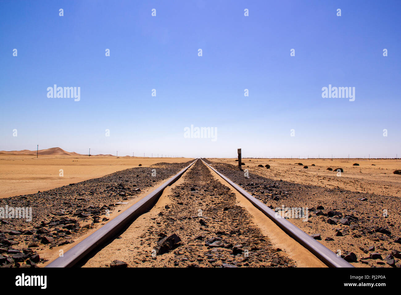 Desert Rail Tracks Stock Photo - Alamy