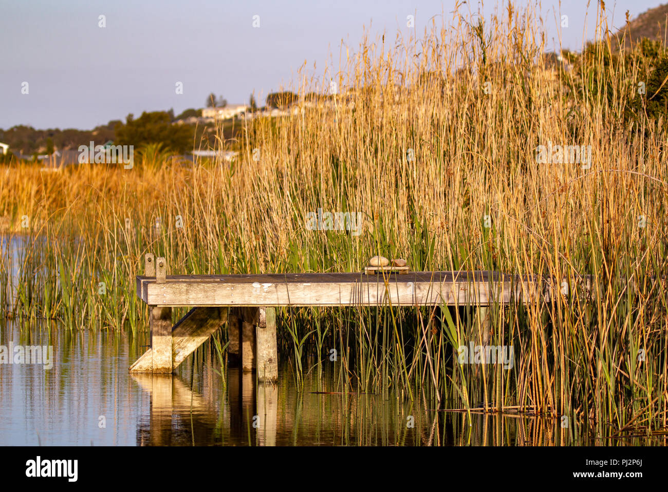 Structure of jetty hi-res stock photography and images - Alamy