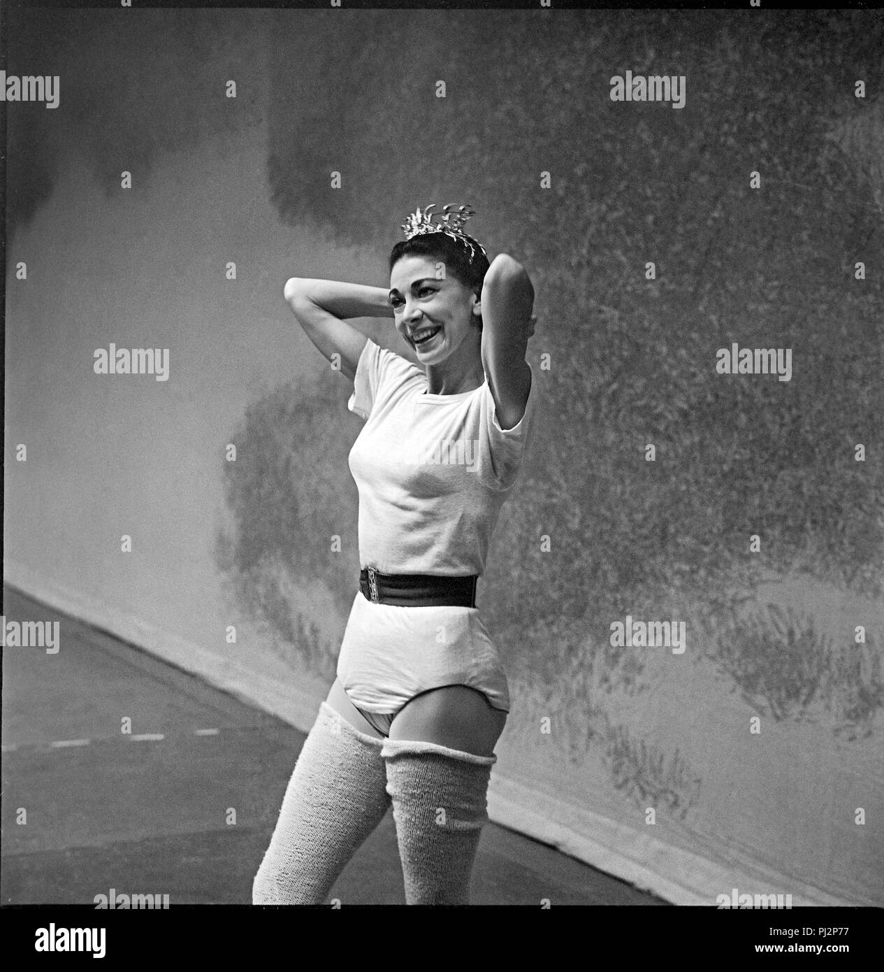 Fonteyn hi-res stock photography and images - Alamy