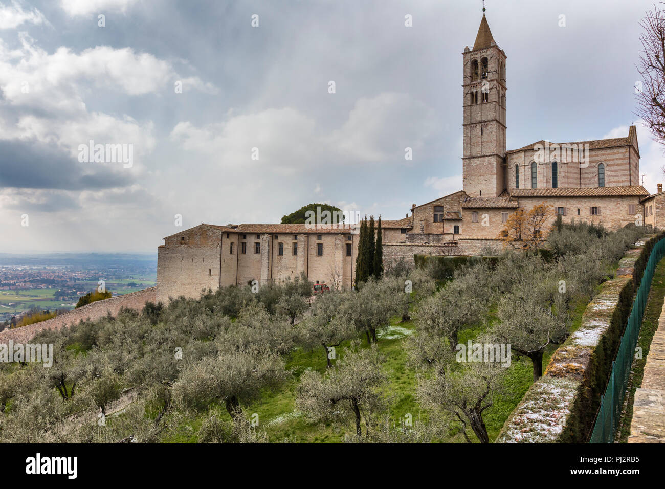 Basilica of Saint Clare, Basilica di Santa Chiara, Assisi, Perugia ...