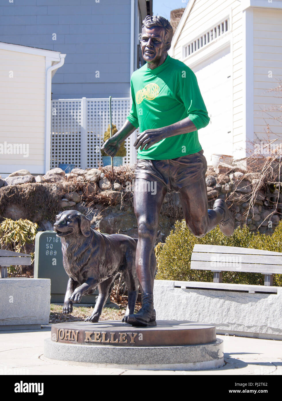 John kelley statue hi-res stock photography and images - Alamy