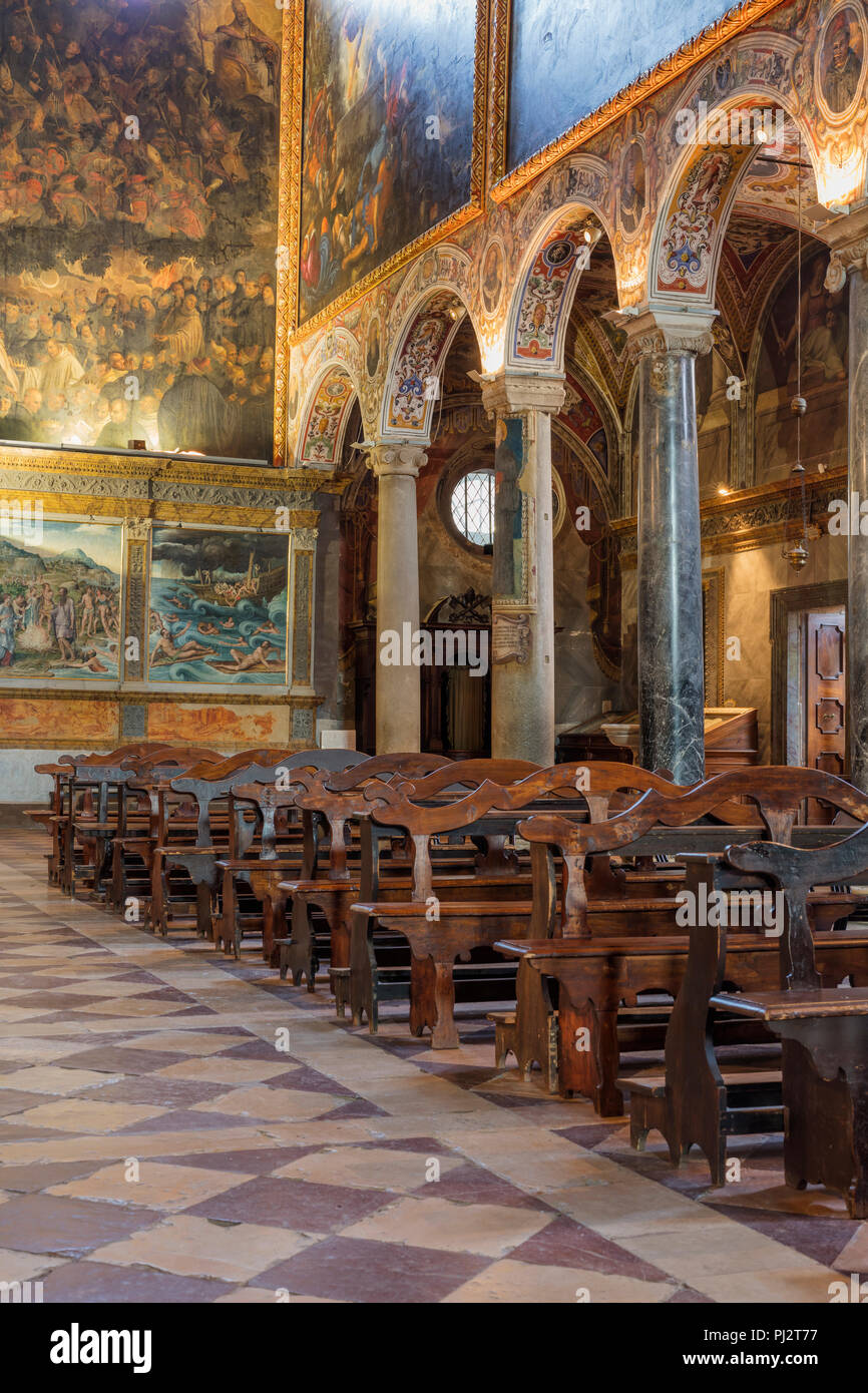 San Pietro church interior, Perugia, Umbria, Italy Stock Photo - Alamy
