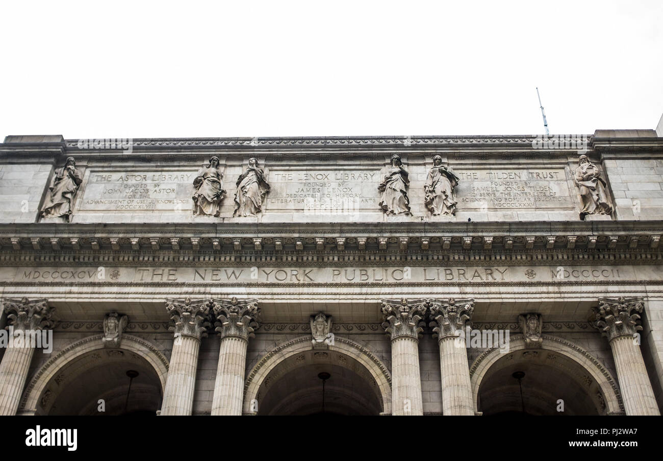 Different images of the exterior of the New York’s public library Stock ...