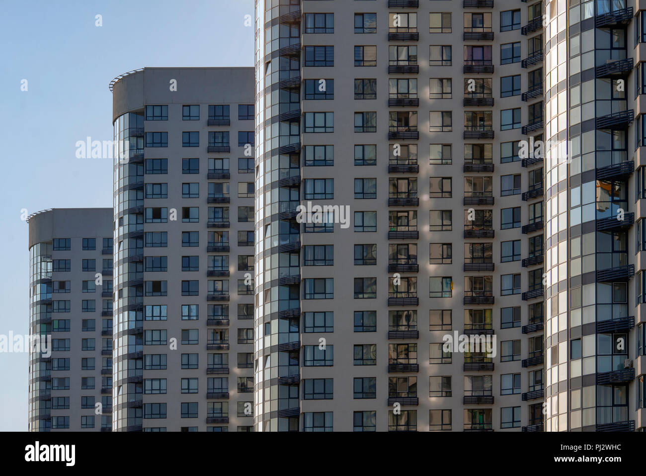 The construction of a residential high-rise building Stock Photo - Alamy