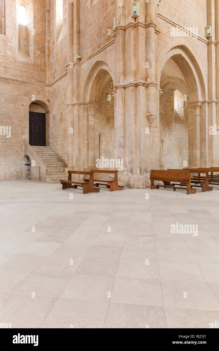 Fossanova interior hi-res stock photography and images - Alamy