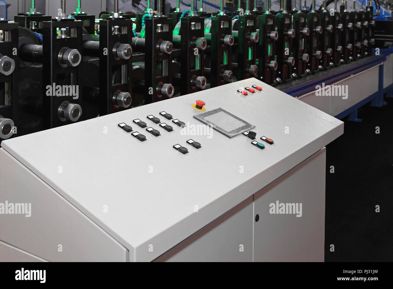 Roll line system hi-res stock photography and images - Alamy