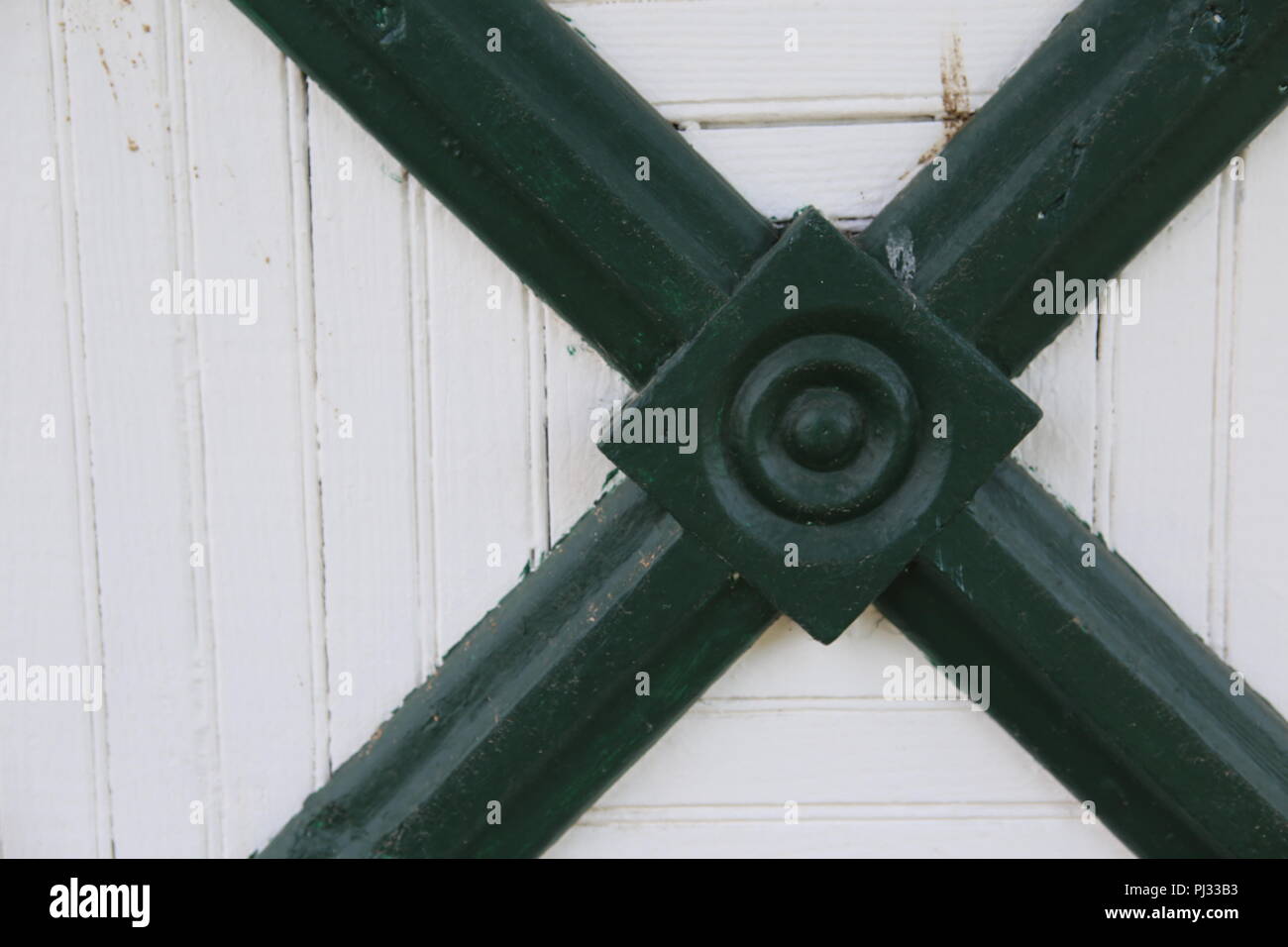 Structural cross hi-res stock photography and images - Alamy