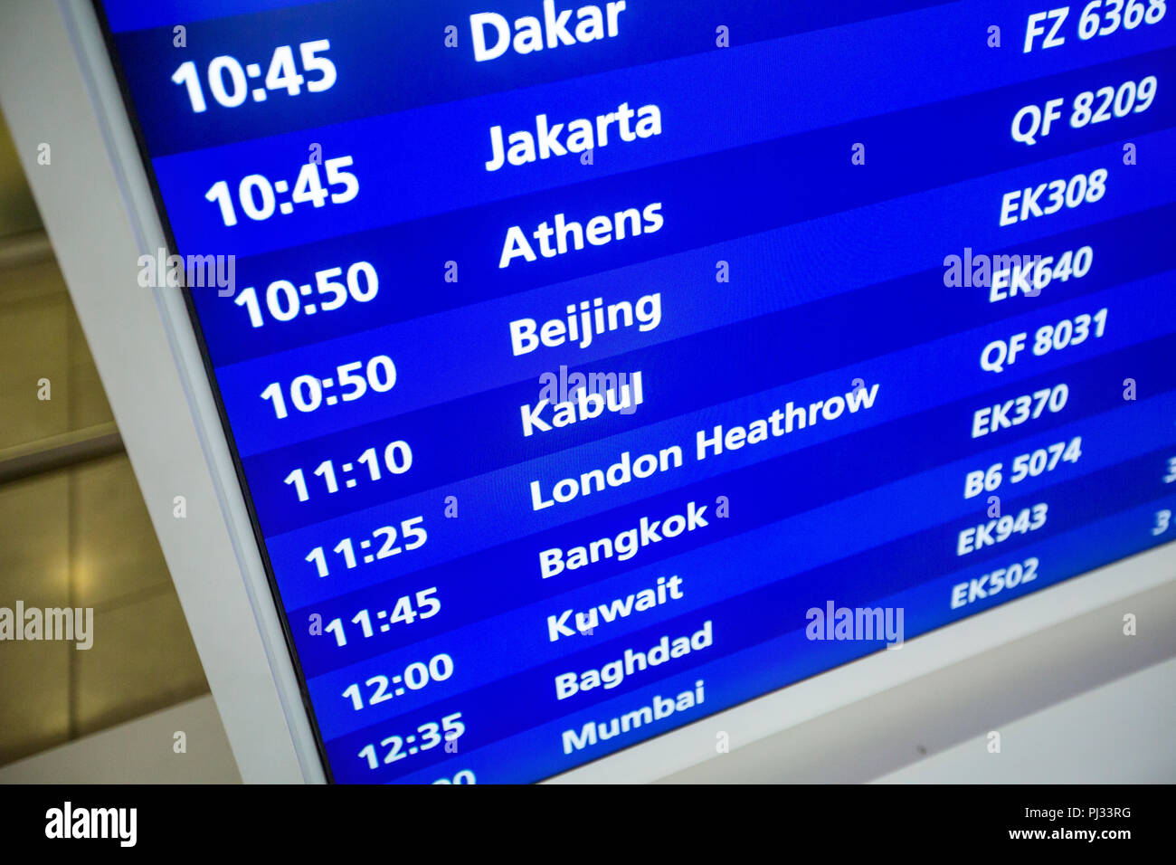 Airport information board hi-res stock photography and images - Alamy