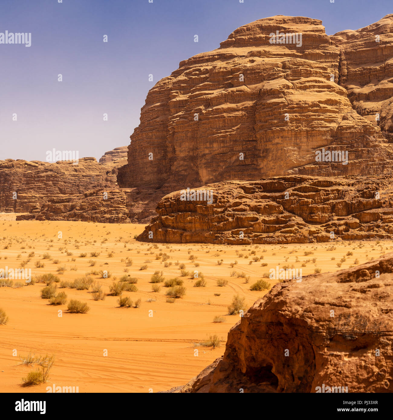 Wadi rum desert jordan erosion hi-res stock photography and images - Alamy
