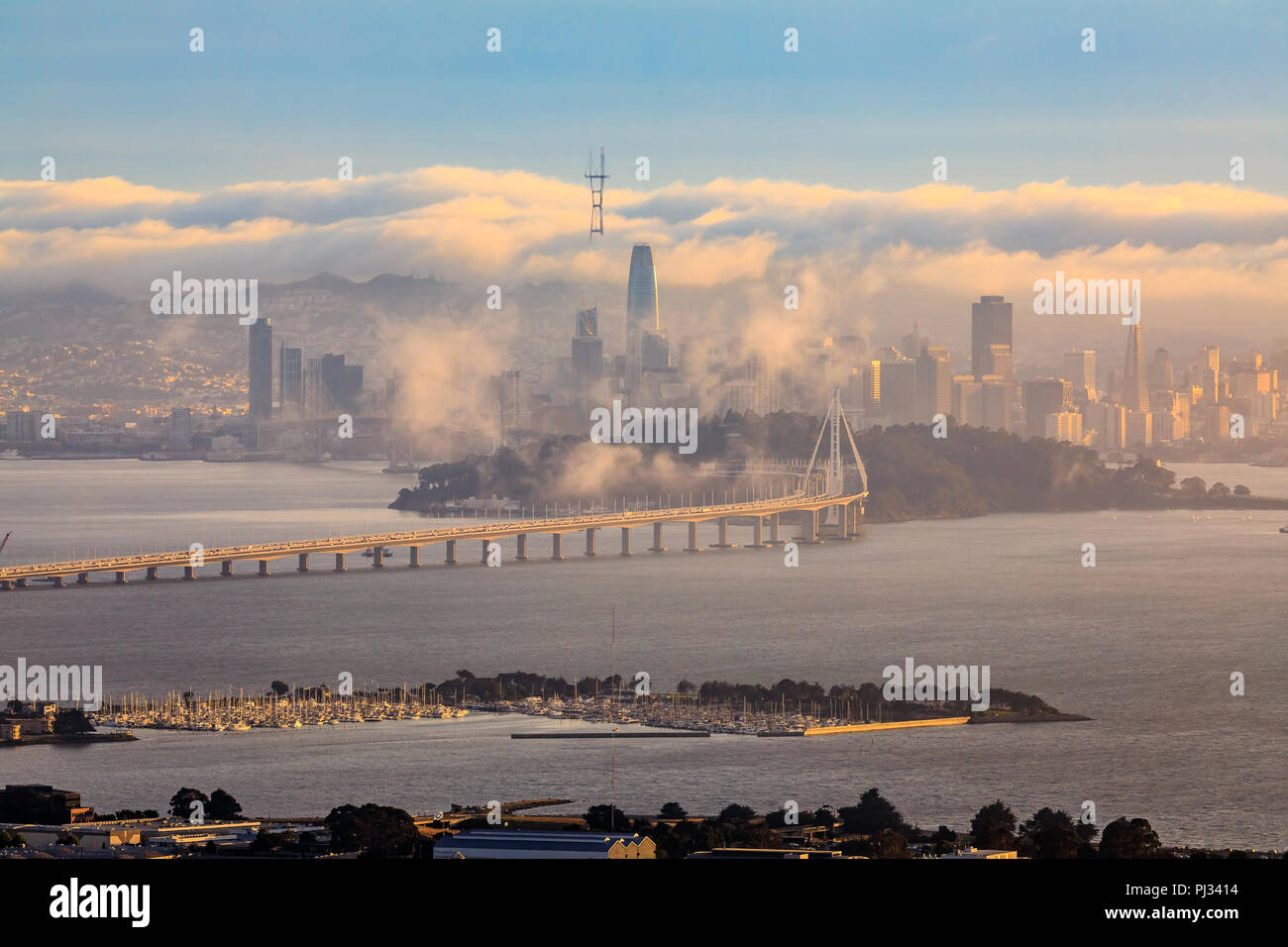 View from Grizzly Peak in the Berkeley Hills onto Bay Bridge and San ...