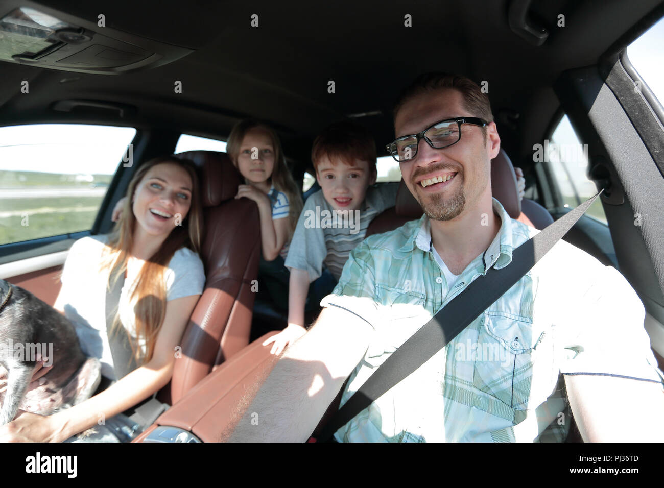 Close knit family hi-res stock photography and images - Alamy