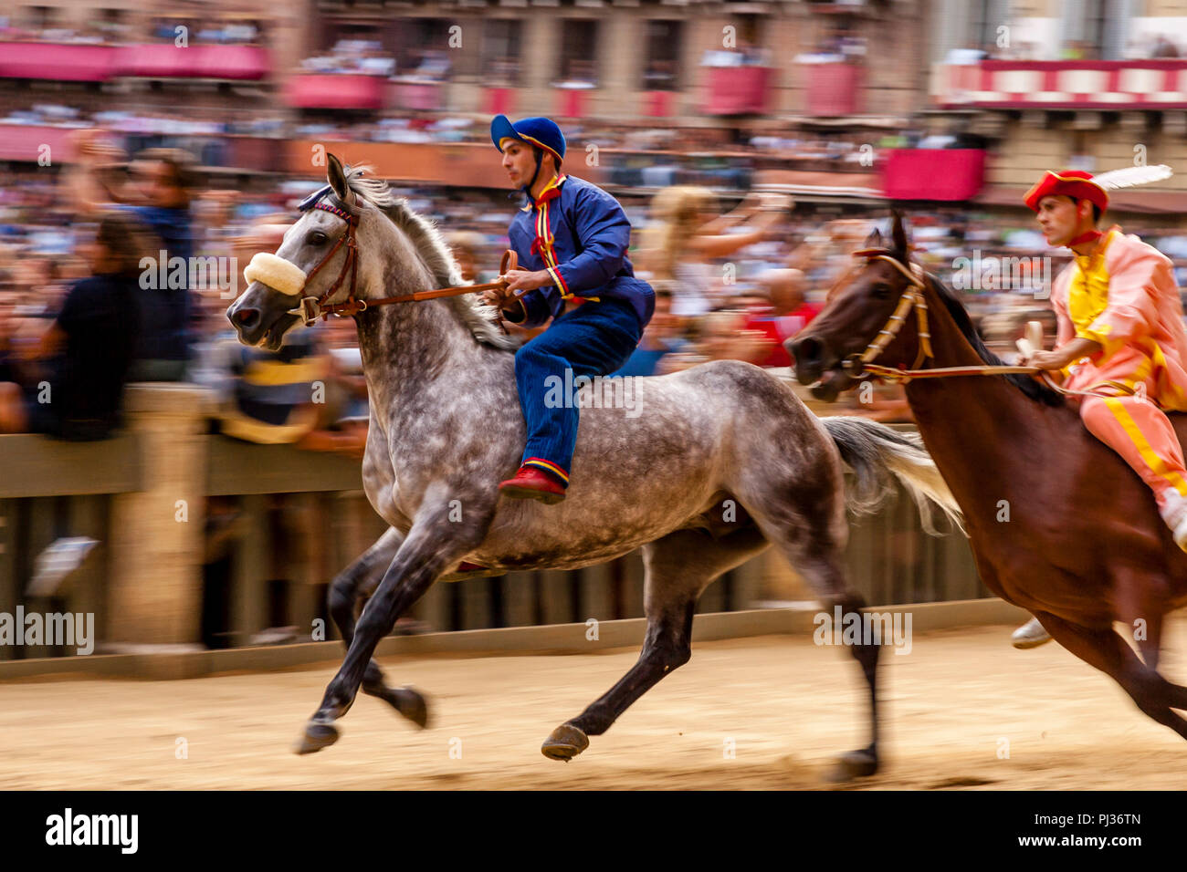 Contrada del nicchio hi-res stock photography and images - Alamy