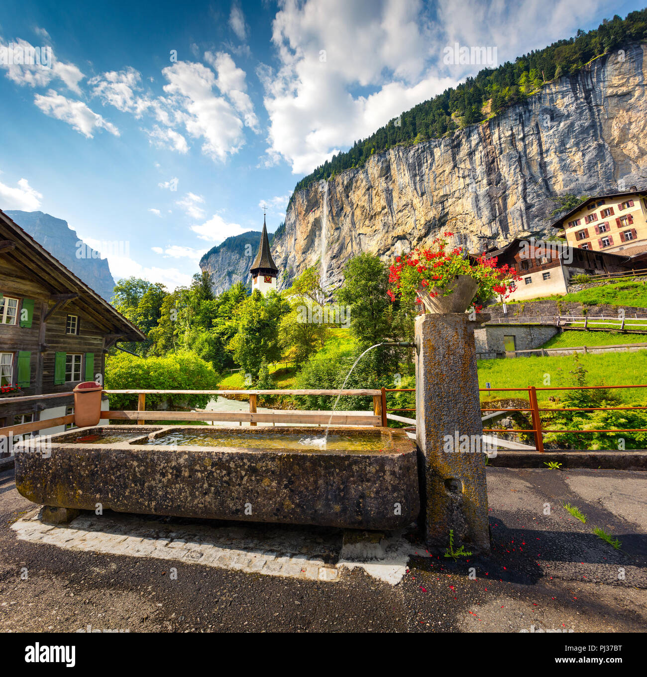 Country church in swiss alps hi-res stock photography and images - Alamy