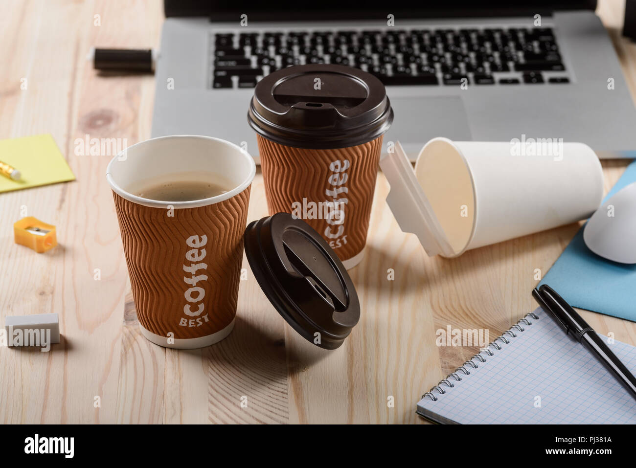 Daily routine office hi-res stock photography and images - Alamy