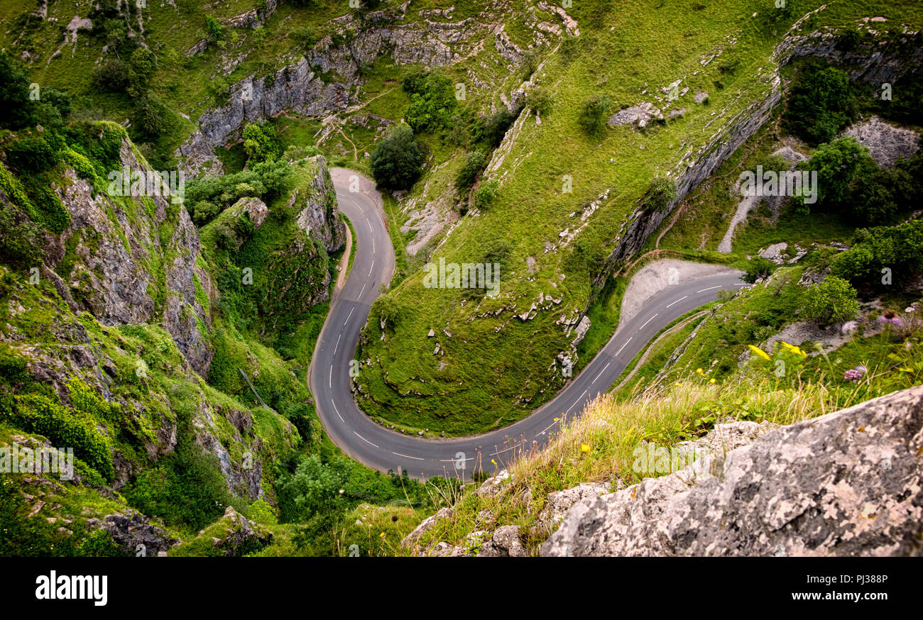 Bend in the path hi-res stock photography and images - Alamy
