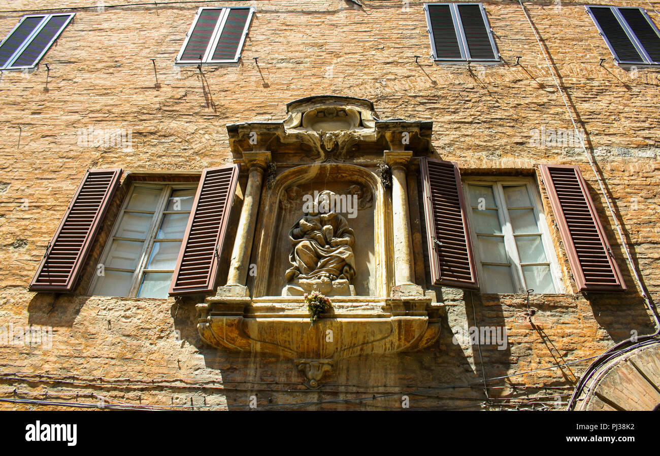 Medieval town noon hi-res stock photography and images - Alamy