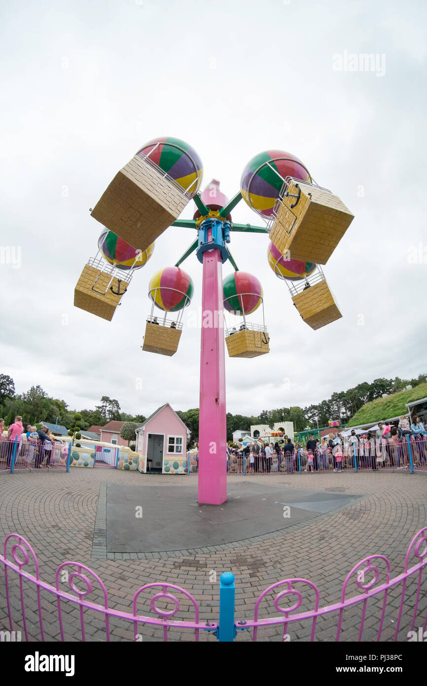 Peppa Pig's big balloon ride, Peppa pig world, Paultons Park , Romsey ...