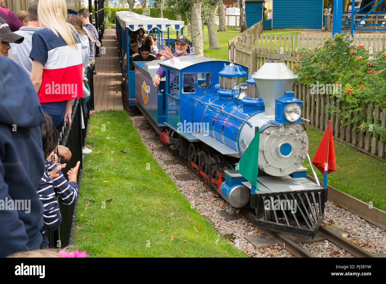 Rio grande train ride paultons park hi-res stock photography and images ...