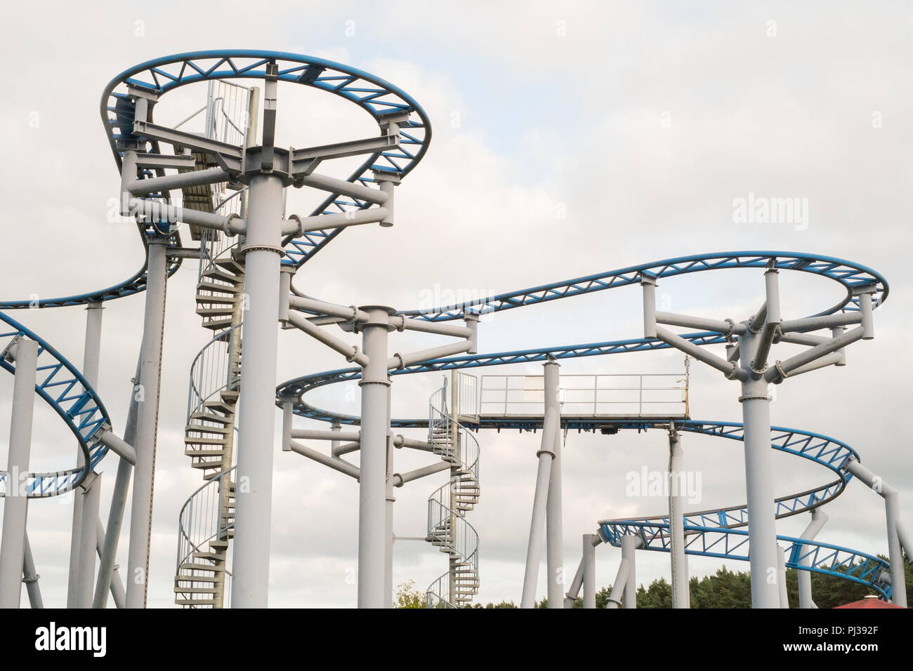 Cobra roller coaster ride at Paultons Park, Southampton, England ...