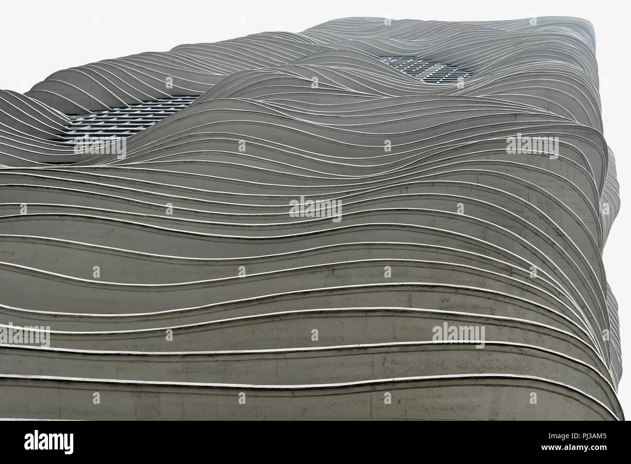 Aqua Tower Chicago High Resolution Stock Photography and Images - Alamy