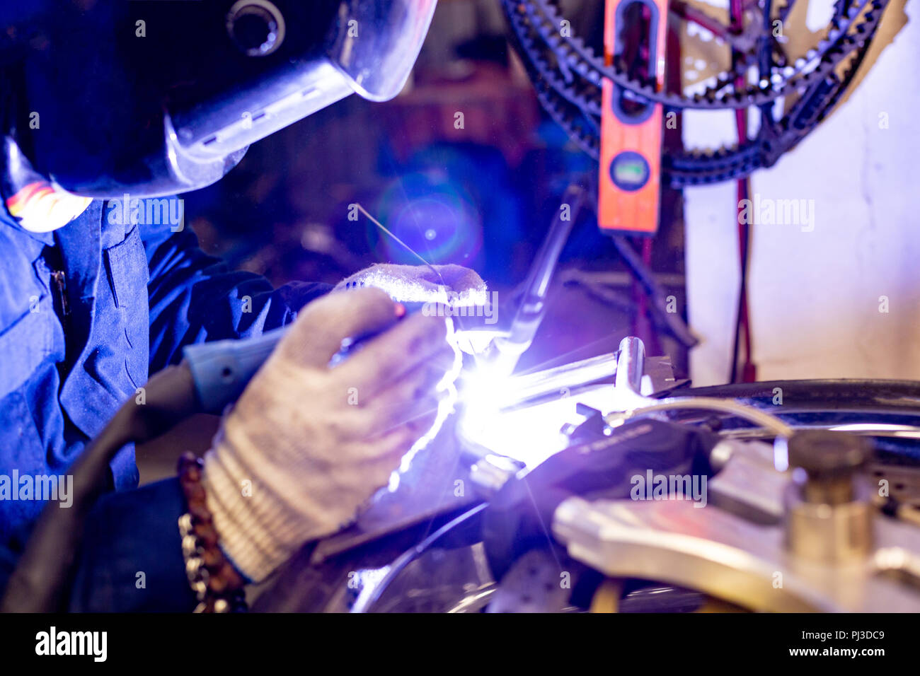 Argon plasma hi-res stock photography and images - Alamy