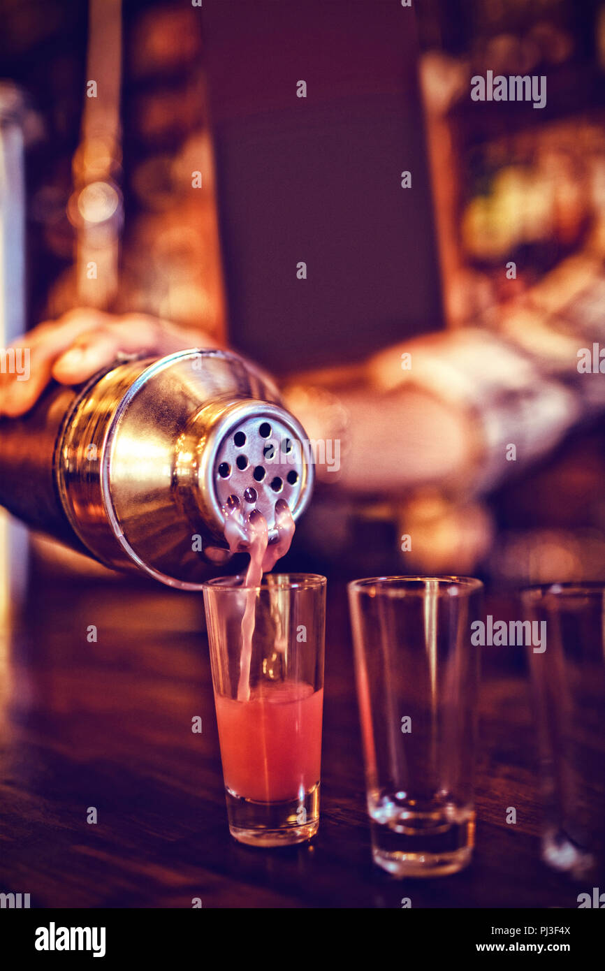 Cocktail shot hi-res stock photography and images - Alamy