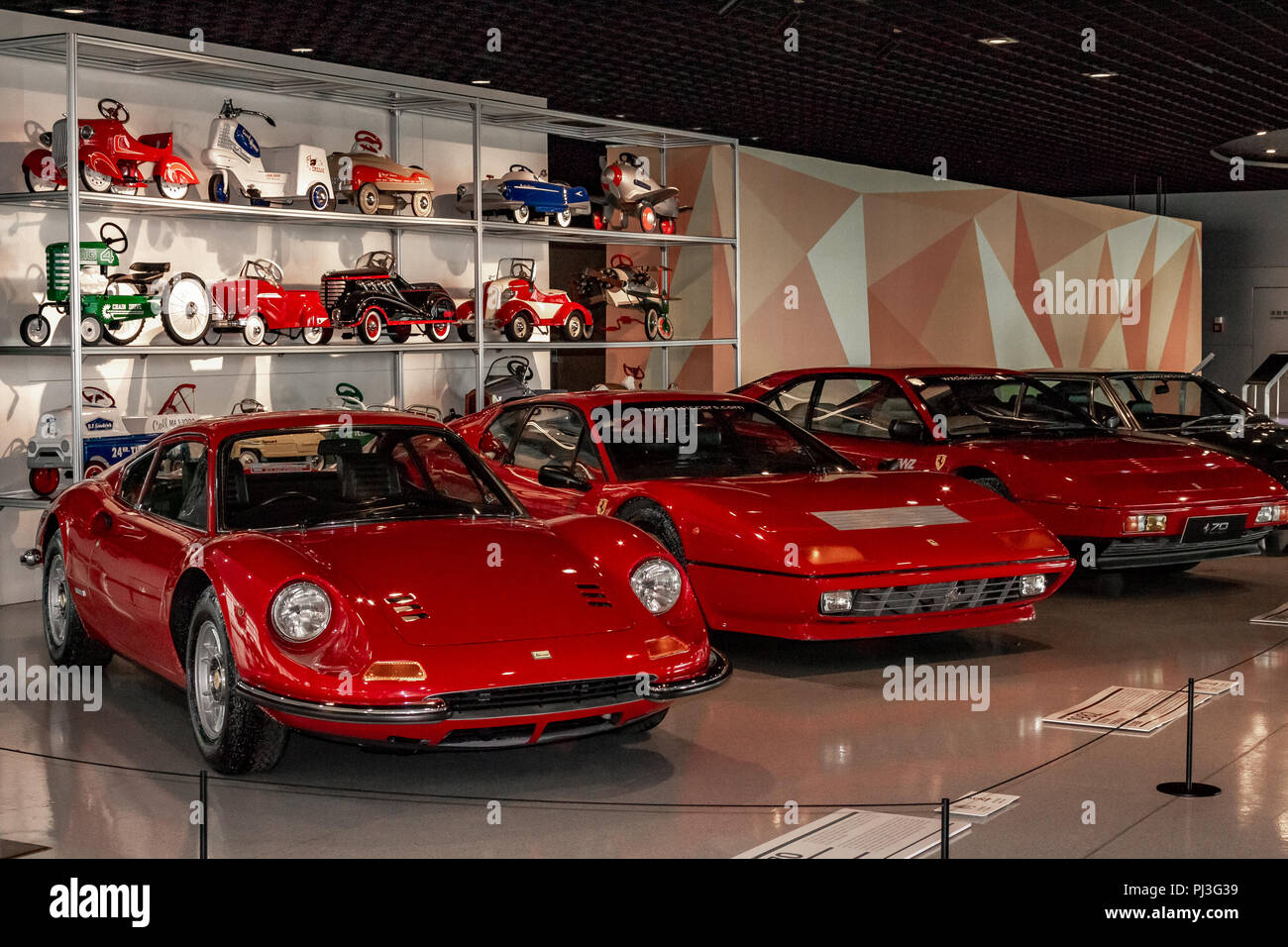 Shanghai automobile museum hi-res stock photography and images - Alamy
