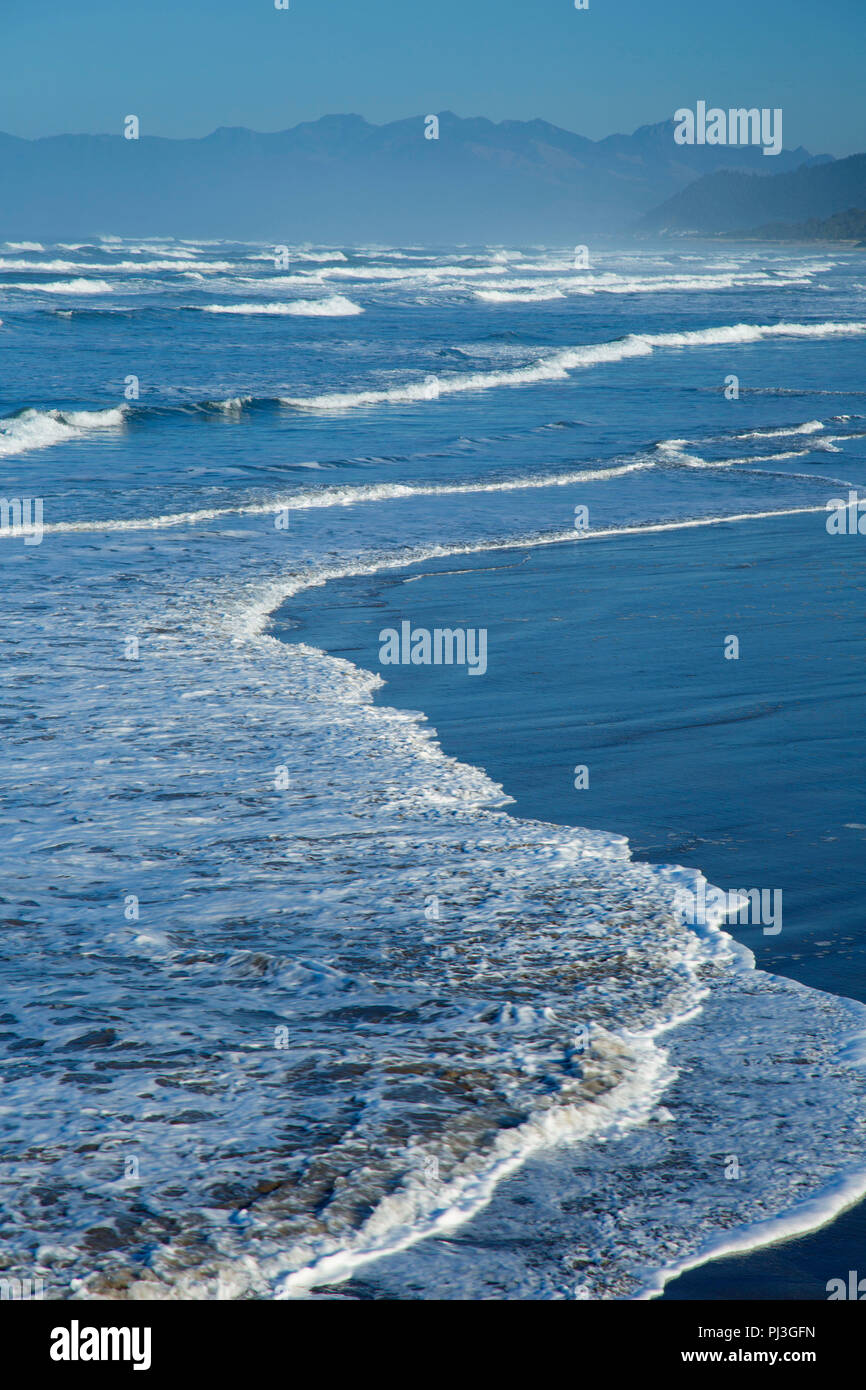 Beach surf, Barview Jetty County Park, Oregon Stock Photo - Alamy