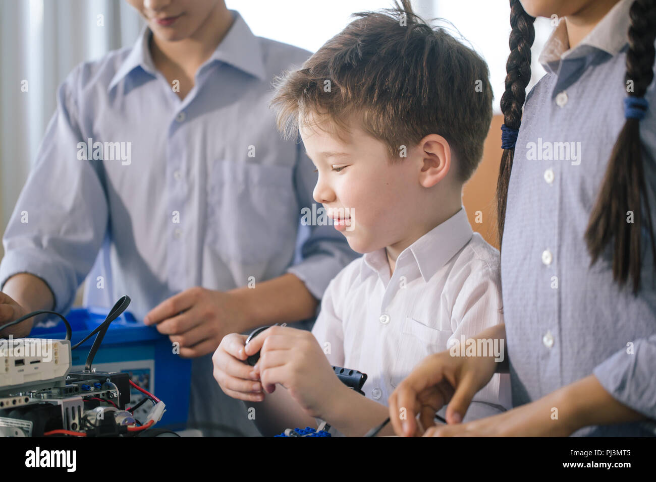 Technical activities for small children. Communication and digital ...