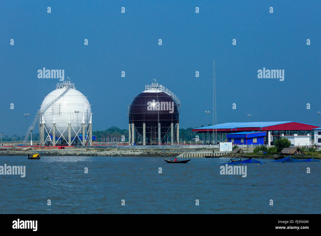 Index lpg plant hi-res stock photography and images - Alamy