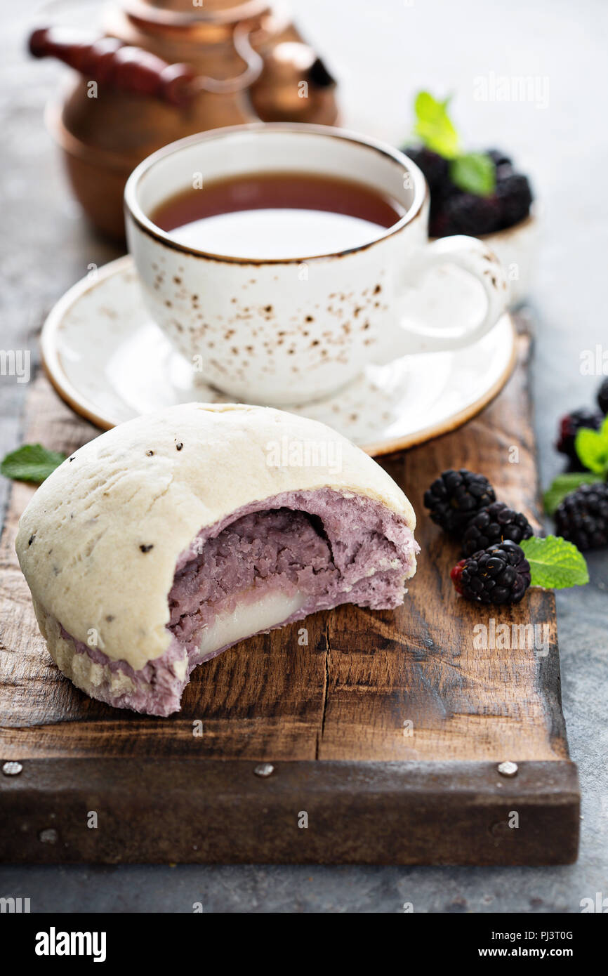 Purple rice flour hi-res stock photography and images - Alamy