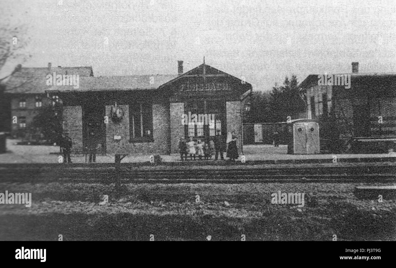 Vintage bahnhof hi-res stock photography and images - Alamy