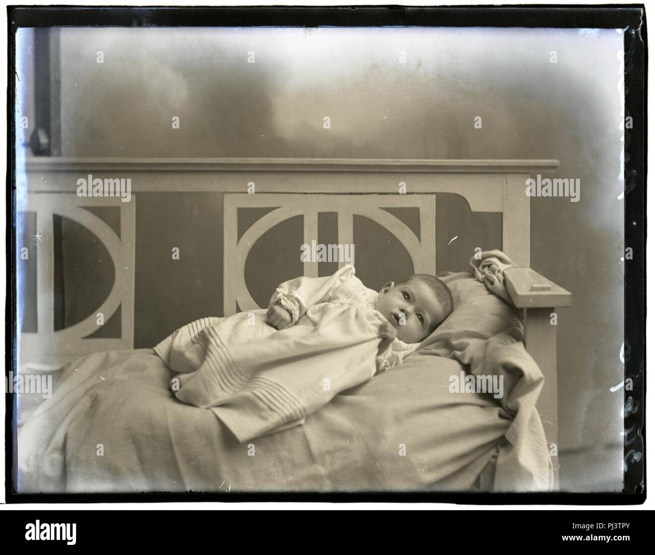 Baby Bennett , 14 Dec 1916 Stock Photo - Alamy
