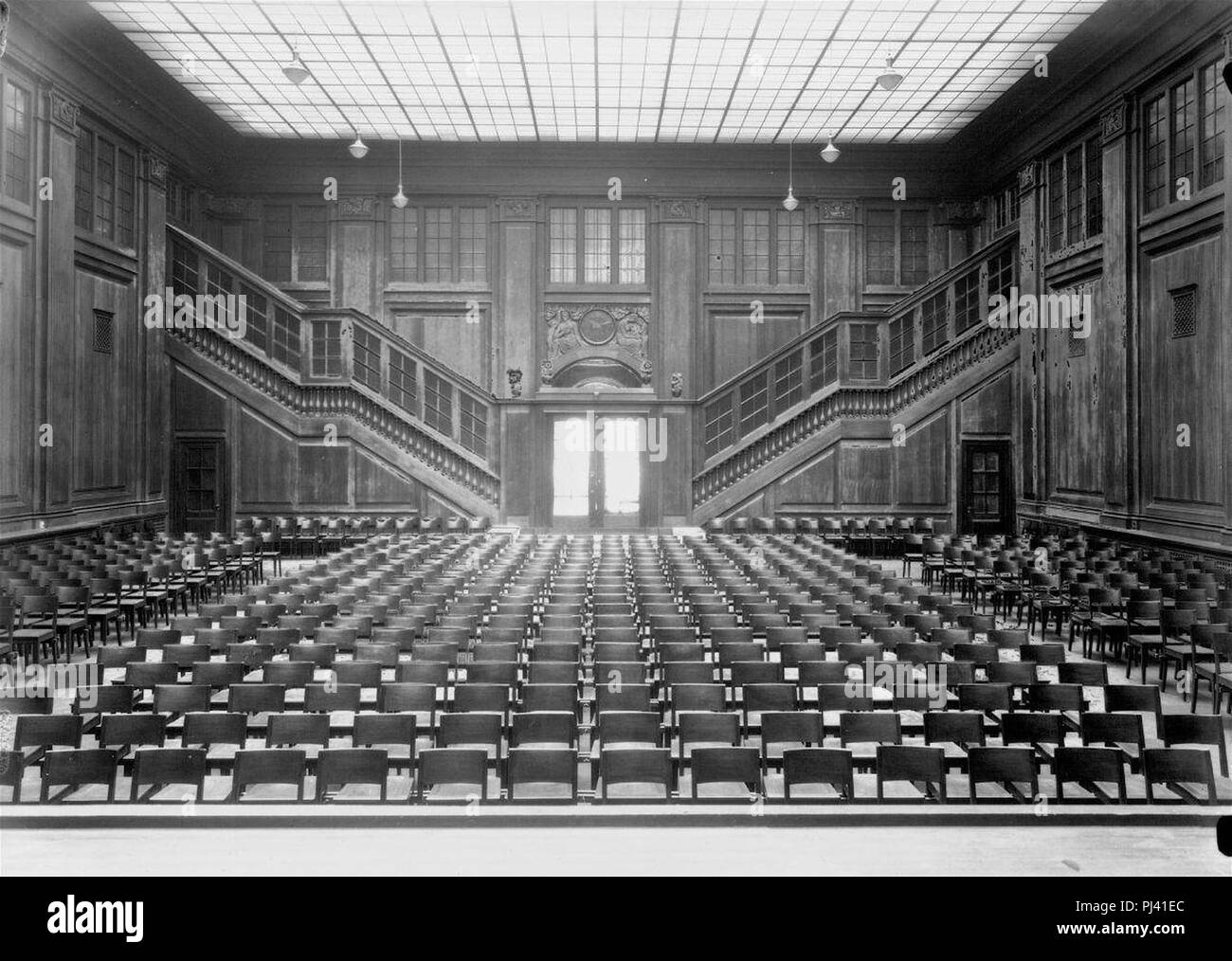 1927 history historical archive archival hi-res stock photography and ...