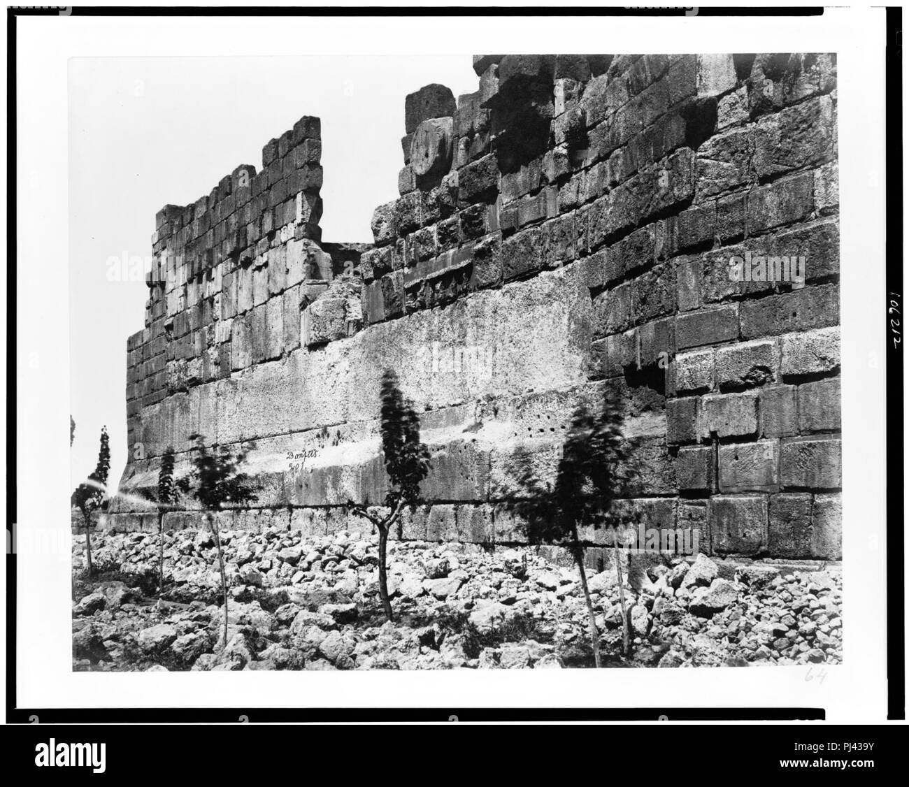 Stones collection Black and White Stock Photos & Images - Alamy