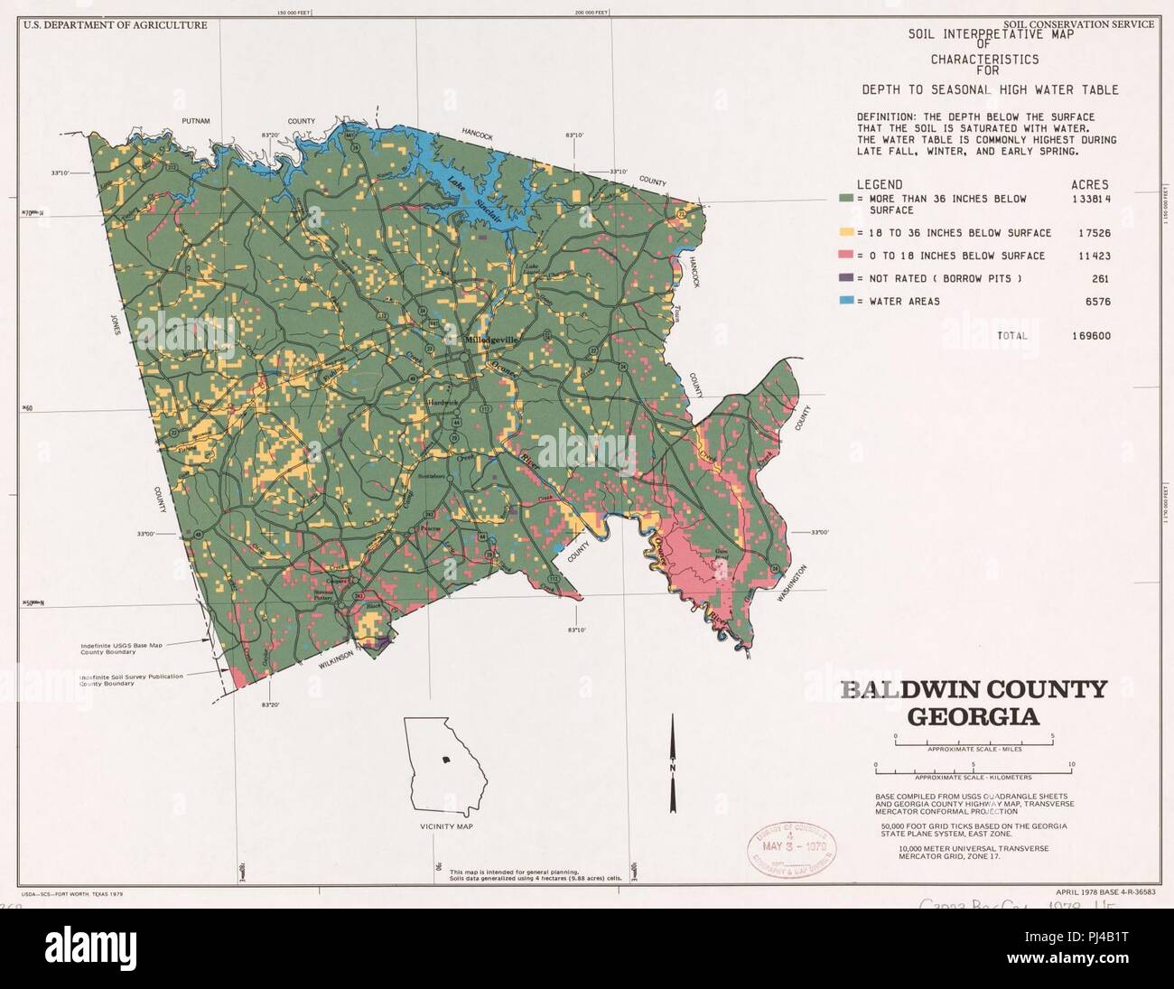 Water depth map hi-res stock photography and images - Alamy