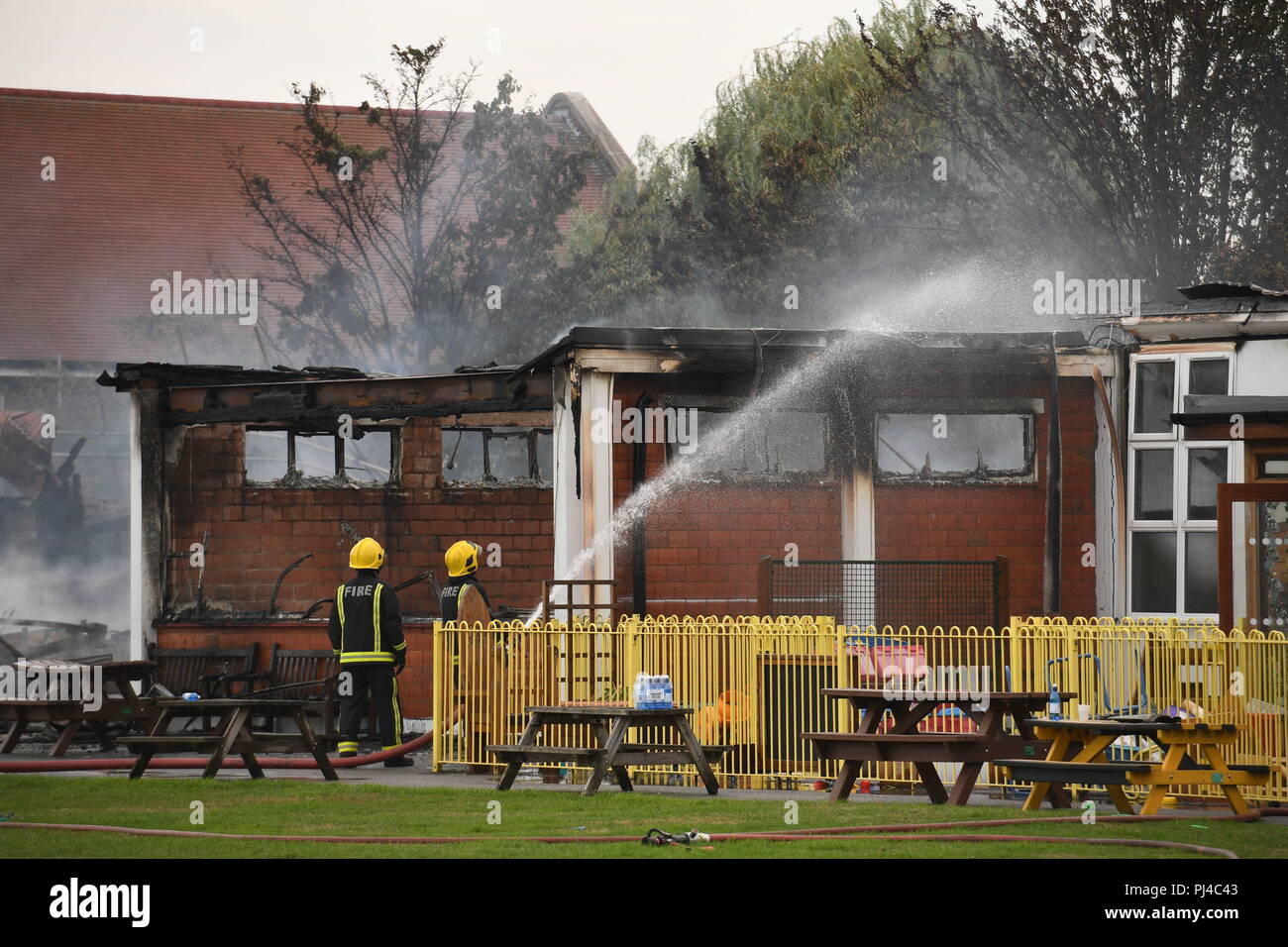 Fire roding primary school on hewett road hi-res stock photography and ...