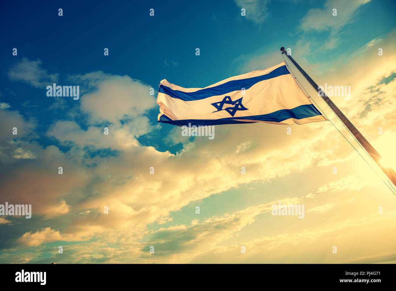 Pink israeli flag hi-res stock photography and images - Alamy
