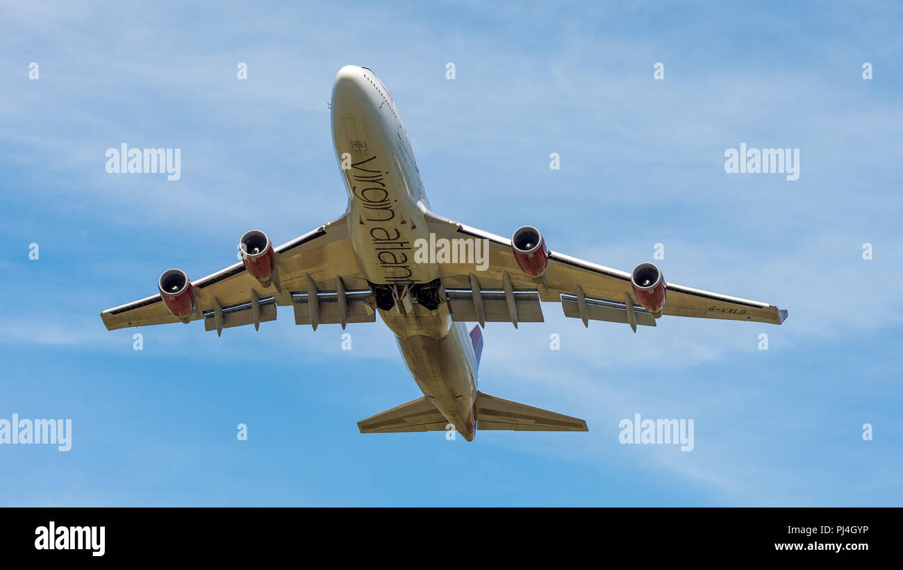 Boeing plane hi-res stock photography and images - Alamy