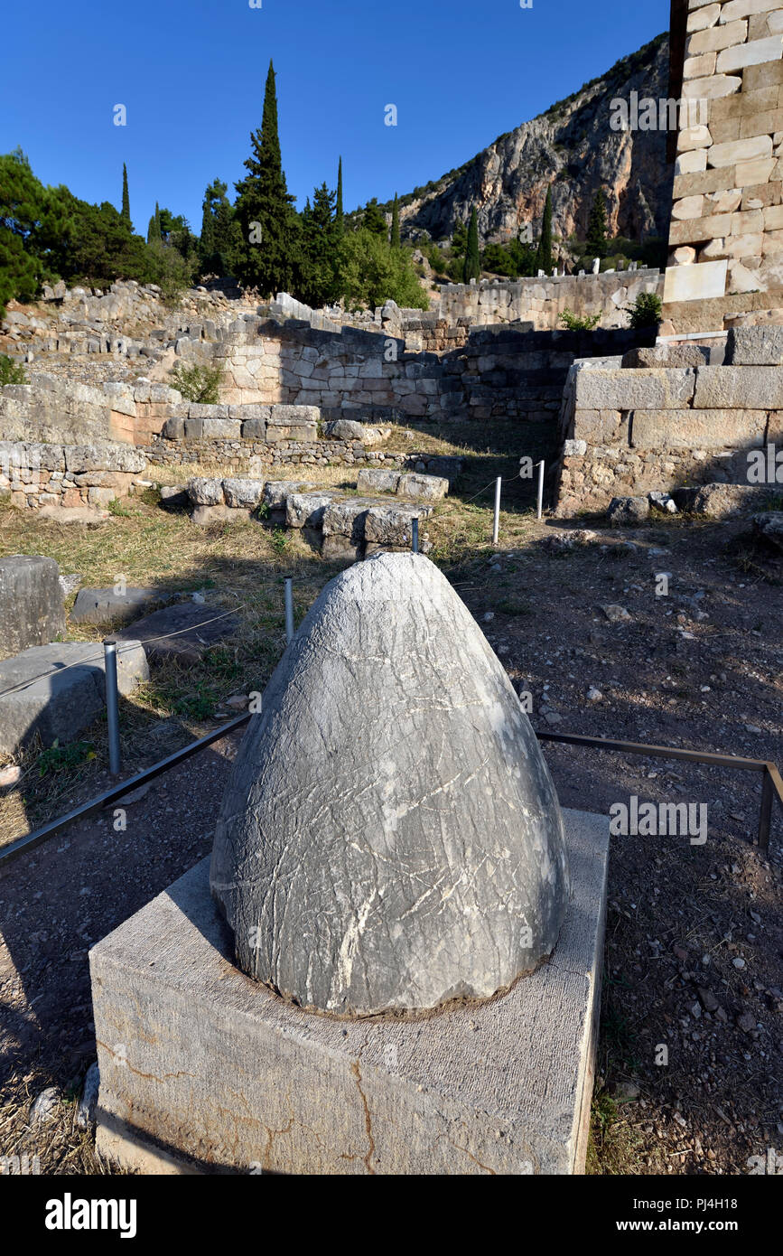 Navel of the earth hi-res stock photography and images - Alamy