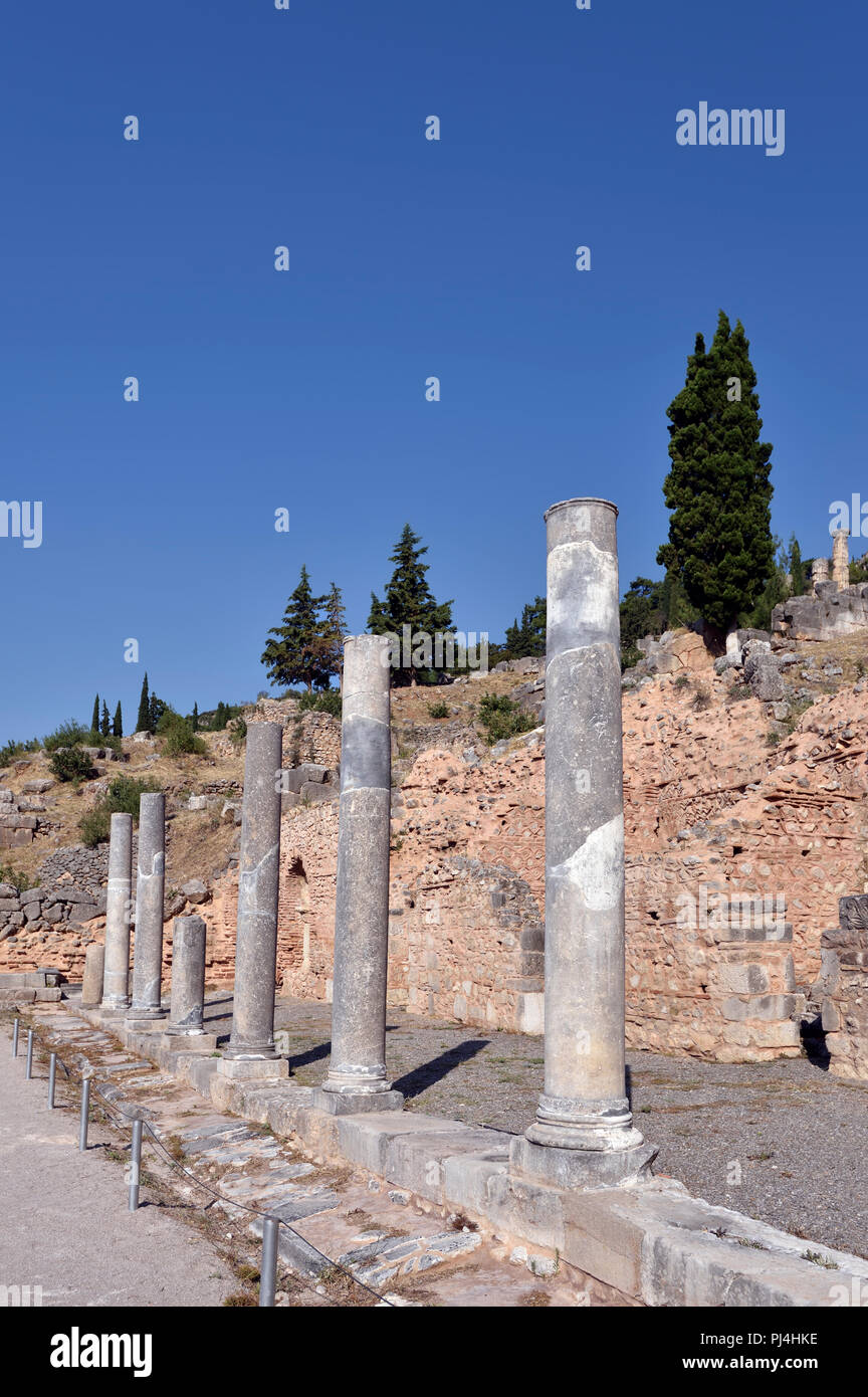 The Roman Market in Delphi, Central Greece Stock Photo - Alamy