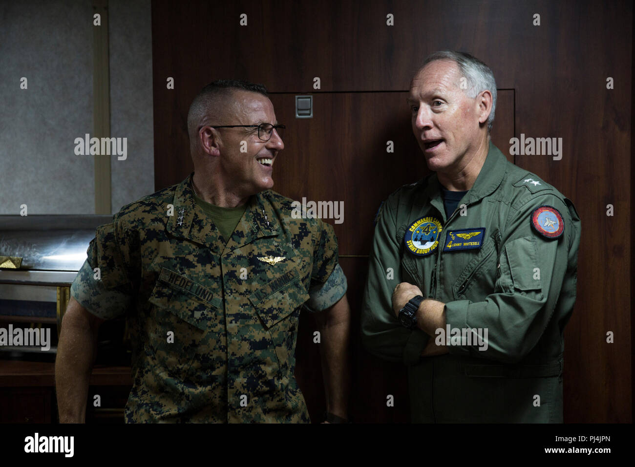 Lt. Gen. Robert F. Hedelund, II Marine Expeditionary Force commanding ...