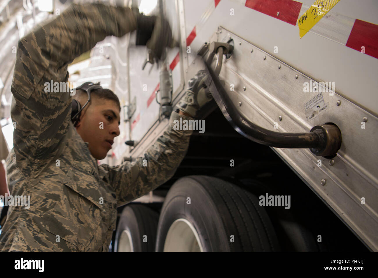 4th sops support deployment mobile team satellite help loading g hi-res ...